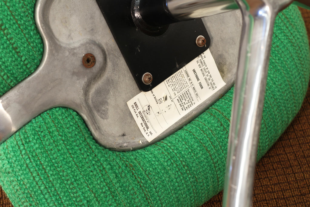 1970s Pair Knoll Model 2328 Chairs by Andrew Morrison and Bruce Hannah ...